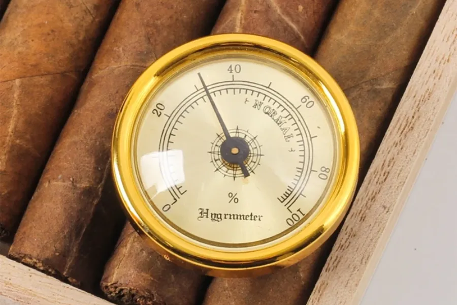 How to Choose the Best Hygrometer for Humidor - MOZSLY Official Blogs